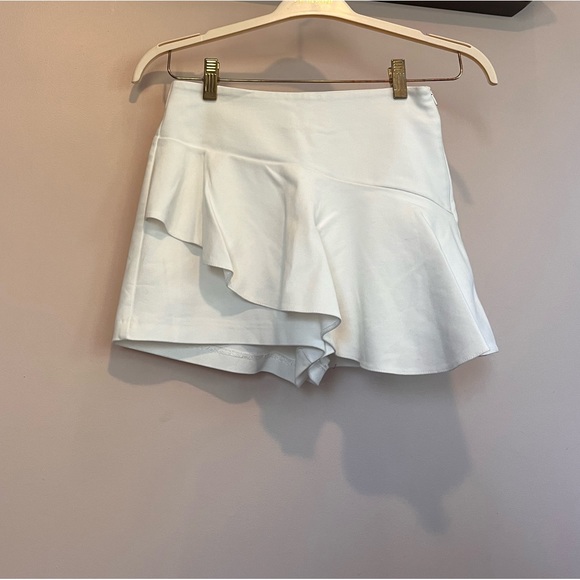 Zara | Shorts | Zara White Skort | Poshmark